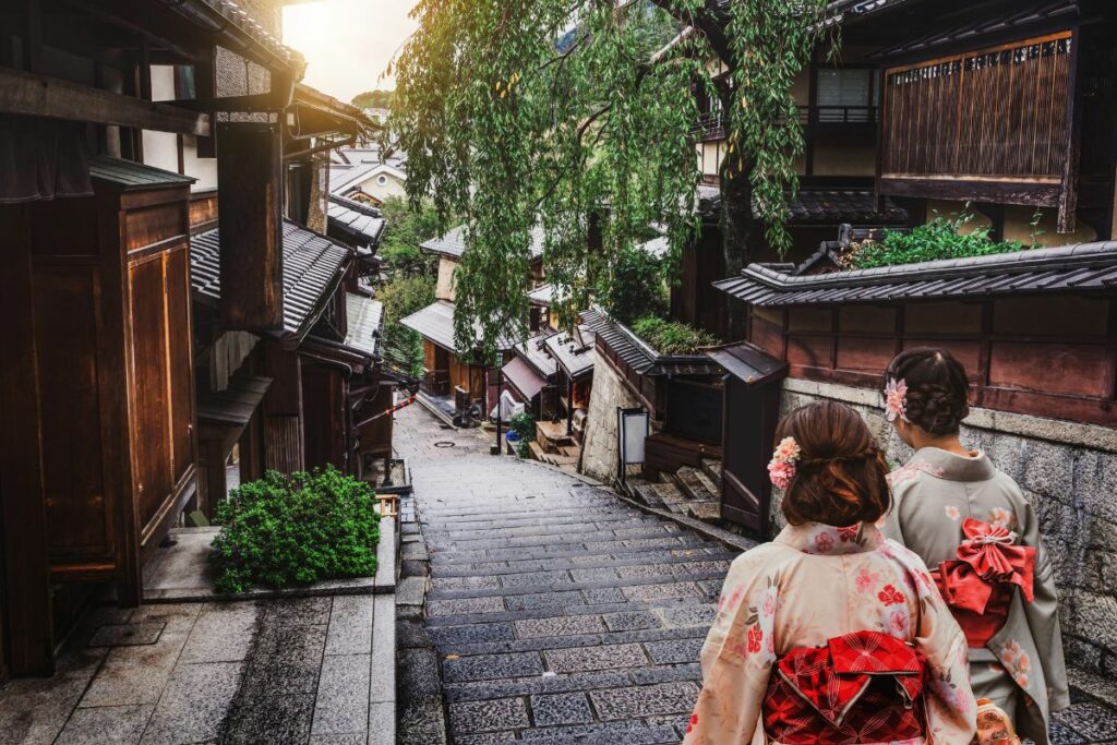 History Of Kamakura: What Is It Famous For? - Just About Japan